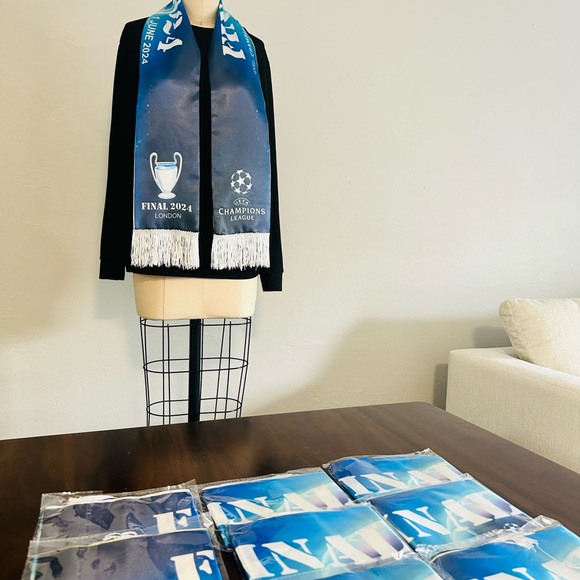 Champion | Accessories | Scarf Real Madrid Vs Borussia Dortmund Final ...